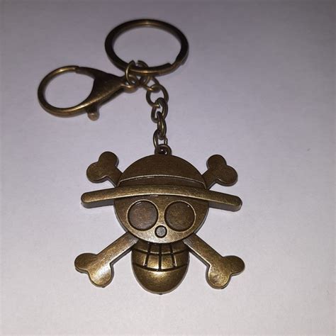 Брелок металлический с карабином для ключей или на рюкзак аниме Anime One Piece большой куш