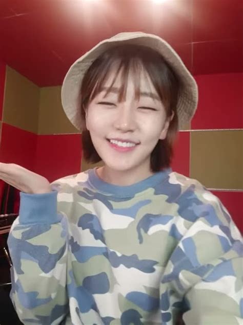 안녕반가워까꿍 Youtube