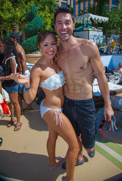 10 Hot Sexy Diana Degarmo Bikini Pics
