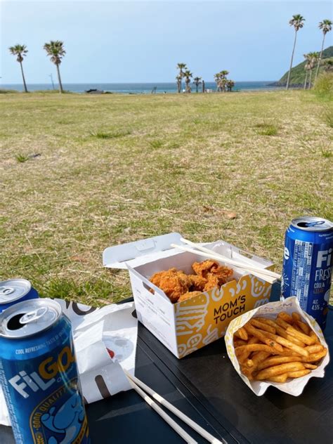 함덕해수욕장 앞에서 먹는 맘스터치 후라이드 싸이순살 치킨과 불싸이버거 세트 후기 네이버 블로그