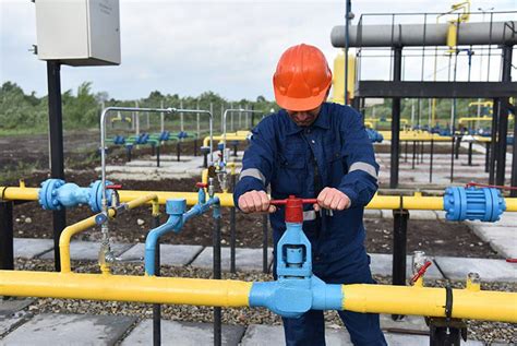 Транзит российского газа через Украину продолжиться заявили в Раде Другая Украина