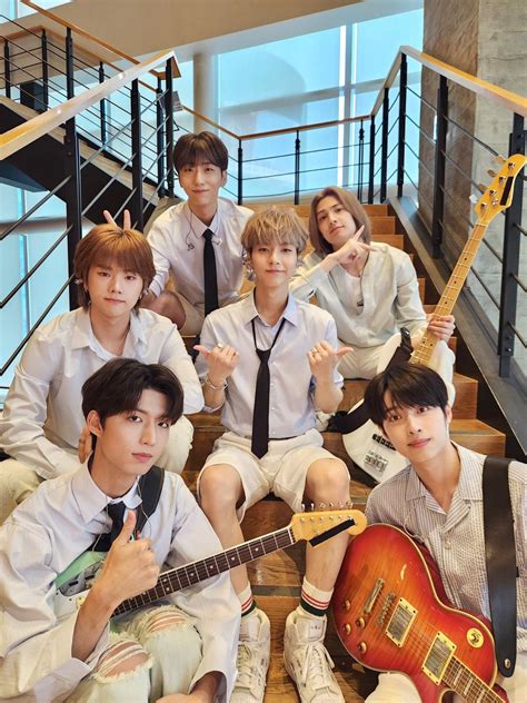 Pin On Герои💜👽