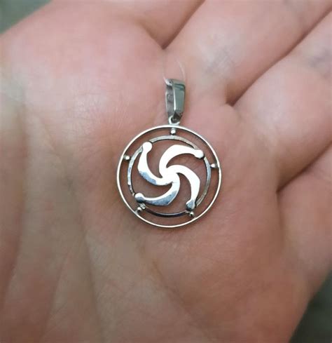 Підвіс срібло — ціна 390 грн у каталозі Підвіски Купити аксесуари за