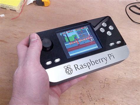 Un Raspberry Pi Portable Par Ben Heck