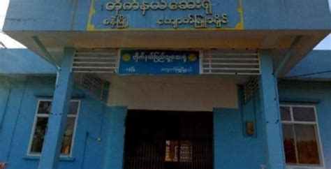 ကျောက်ဖြူတိုက်ပွဲဆက်လက်ပြင်းထန်နေပြီး စစ်ကောင်စီက ရေတပ်ဌာနချုပ်အနီးရွာများကို ဒရုန်းဖြင့် ဗုံးက