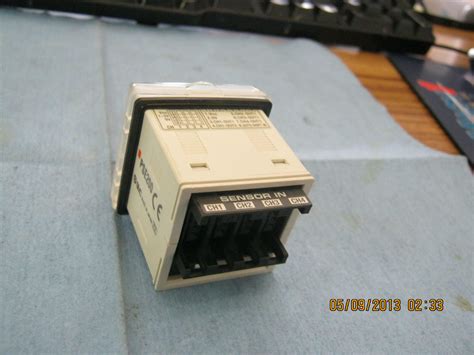 SMC PSE200 Digital Pressure Sensor Requires SMC ZS 26 A Power Connector