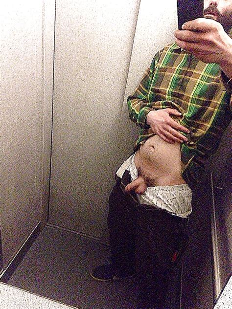 Fahrstuhl Aktionen Porn Pictures Xxx Photos Sex Images 2106907 Pictoa