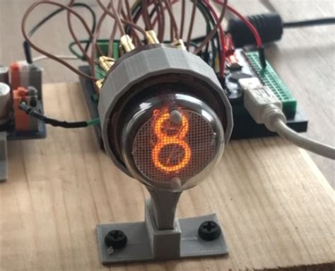 Controlling Nixie Tube With Arduino Using K155ID1 Microchip Duino