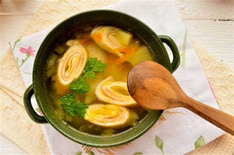Суп с яичными блинчиками рецепт с фото