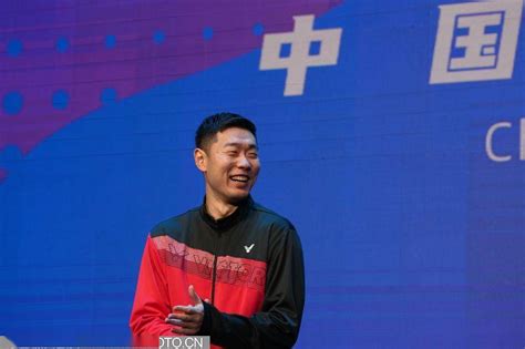 苏杯 中国羽协为谌龙等四位国手举行退役仪式 6000多观众现场见证张楠刘成李俊慧