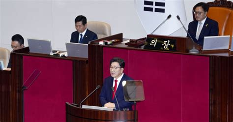 권성동 교섭단체연설서 이재명 규탄…현안 문제 해결에 ‘개헌 강조