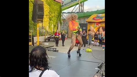 Theme Park Apologizes For Rupaul Drag Performer Simulating Sex Acts In