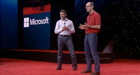 Red Hatとマイクロソフト、共同でazure上にopenshiftのマネージドサービスを提供へ。openshiftでwindows Serverコンテナも利用可能に － Publickey