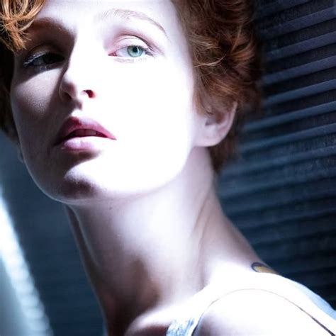 Alena Alena Ratner Model Threads Say More