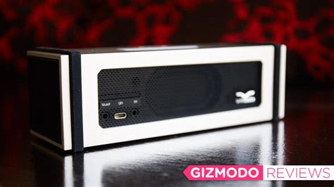 This New Bluetooth Speaker Doubles As A Great Sounding Headphone