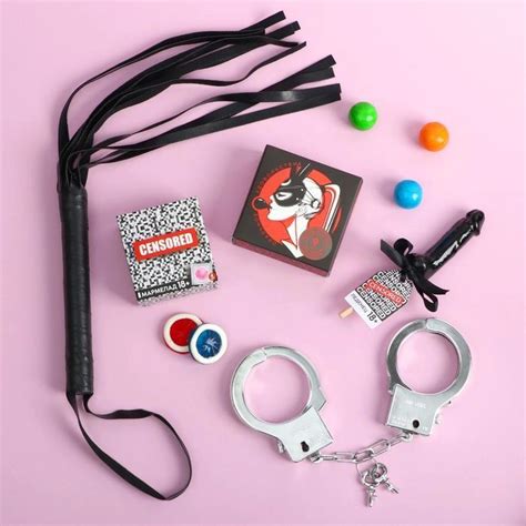 Набор для взрослых Sex плеть наручники леденец мармелад жвачка купить в презервативной
