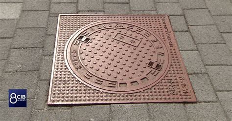 뚜껑 파손 잇단 안전사고에 콘크리트 맨홀 철제로 속속 교체