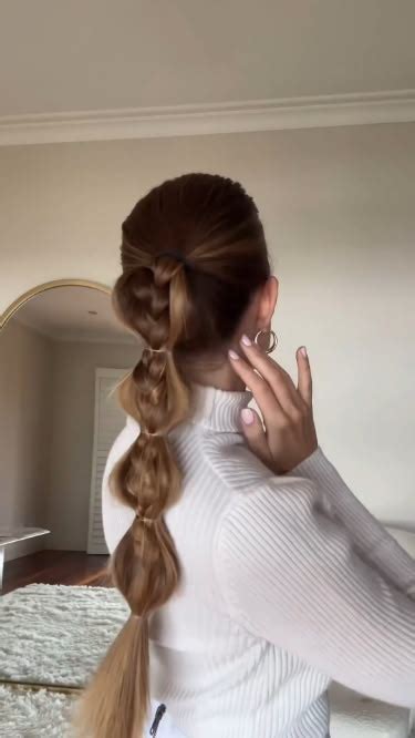 Cassie On Instagram Clean Girl Hairstyle 🤍 This Bubble Braids Plait