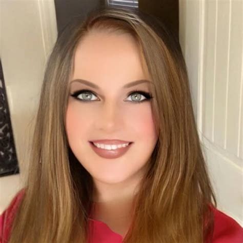 Lexi Taylor Ts Lex325 • Threads Say More