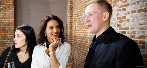 Экс главред глянца под покровительством уральского миллионера раскрутила молодой театр до