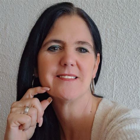 Ute Ackermann Büroangestellte Sicherheitsunternehmen Xing