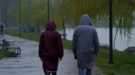 Plus De Vid Os Gratuites De Couple Femme Jeune Homme Vieux Et De Femme En R Solution Hd Et