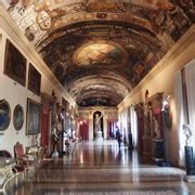 Lonely Planets Top Experiences And Sights In Italy Bologna