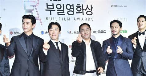 한산 용의출현 김한민 감독 2022 부일영화상 응원 왔어요 [포토엔hd]