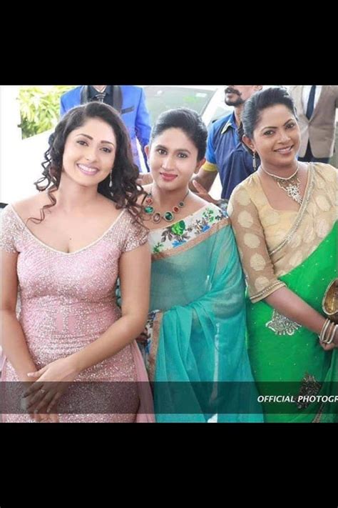 Nayanathara Wickramarachchi Hot Srilanka Actress 🔥 නයනතාරා වික්‍රමාරච්චි Sexy Model Youtube