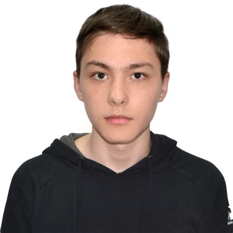 Arseniy Sergeev En Tchaikovsky