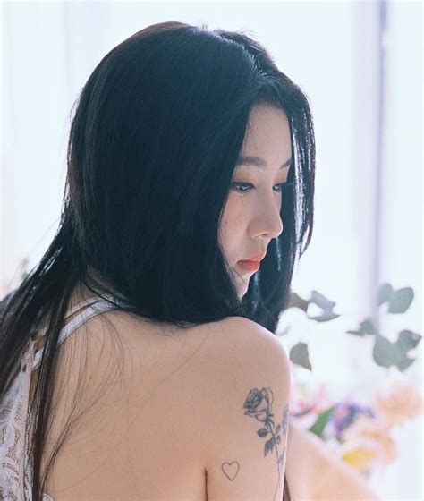 백예린이 진짜 팬이라 앨범까지 주고 싶다고 밝힌 유튜버 정체