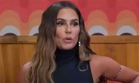 Deborah Secco Revela Gostar De Sexo Anal Sexóloga Explica Perigos Da