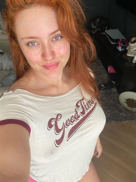 Do U Wanna See The Freckles Under This Shirt Rfreckledredheads