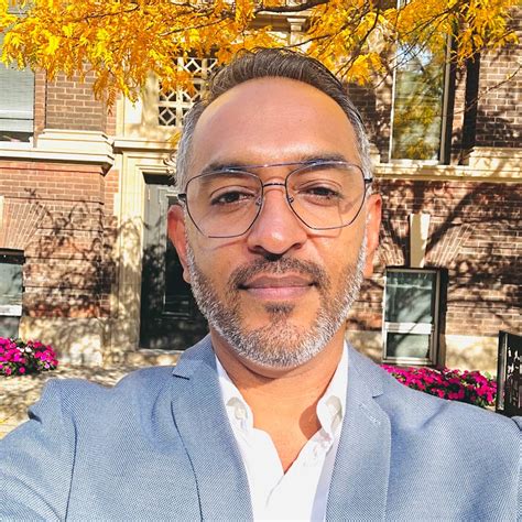 Dinal Gunaratne Youtube