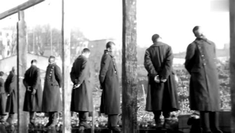 1946年苏联使用卡车绞刑处决德国战犯的真实影像十多个战犯挣扎数秒而死 历史影像馆 历史影像馆 哔哩哔哩视频