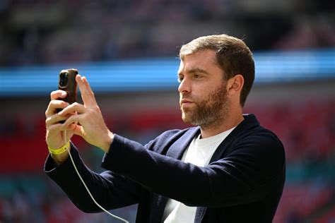 Fabrizio Romano Drops Manchester United Transfer Claim As Multiple Psg