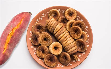 8 Best Vitamin B12 Rich Dry Fruits To Add To Your Routine