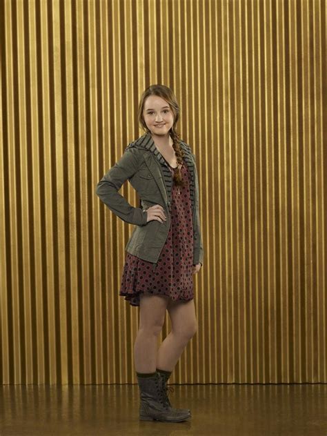 Kaitlyn Dever Nude Pics Page