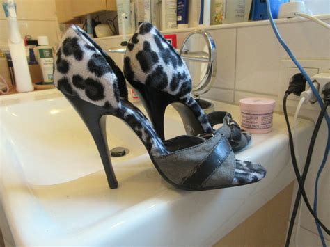 Black And White Tiger Heels Of My Cougar Porn Pictures Xxx Photos Sex