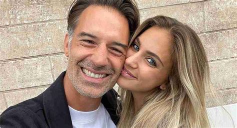 Alles Over Maithé Rivera Meest Sexy Fotos Men At Work