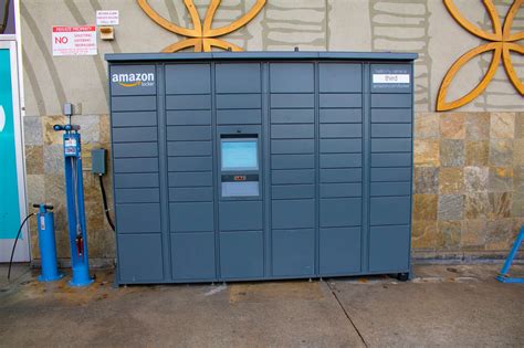 ALL THINGS LAUREN How To Use An Amazon Locker