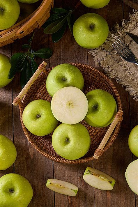 瑞雪苹果 瑞雪苹果主图 瑞雪苹果图片 新鲜瑞雪苹果 瑞雪 瑞雪青苹果 青苹果 陕西瑞雪苹果 白水瑞雪图片下载 花瓣网
