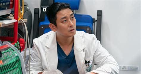 주지훈x추영우 중증외상센터 한지민♥이준혁→송혜교 다 꺾었다…1위 싹쓸이