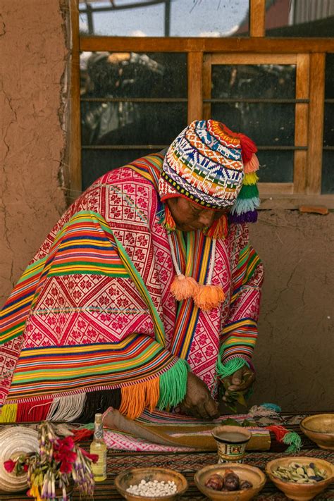 남아메리카 뜨개질 라틴 아메리카 문화 다양성 문화 유산 문화 인류학 문화적 표현 민속 예술 민족 예술 생기 넘치는 직물 생생한 색상 섬유 예술 수공예