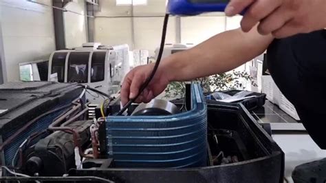 카라반 도메틱 해리어 플러스 에어컨 에바 교체 냉매 충전 청수 수위게이지 설치 텔에어 벨에어 에러 오류 고장 수리 업체 추천 가스 보충 따뜻한바람 시원한바람이안나와요