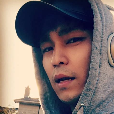 Jun Cho Juncho • Threads Say More