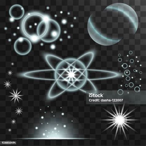 장식의 집합입니다 조명입니다 플래시입니다 어두운 투명 한 배경에 밝은 효과 금 금속에 대한 스톡 벡터 아트 및 기타 이미지 금 금속 꼬리 먼지 Istock