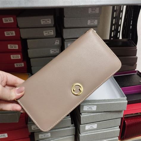 Стильный кошелек на молнии — цена 480 грн в каталоге Кошельки Купить аксессуары по доступной