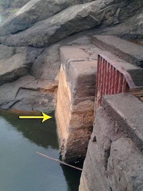 පස්දුන් රට ලොව මවිත කරවන සොරබොර වැවේ විශ්මිත තාක්ෂණය 🚣🚣🚣🚣🚣🚣🚣🚣🚣🚣🚣 සොරබොර වැව යනු ශ්‍රී ලංකාවේ