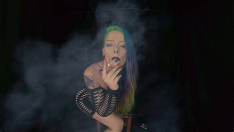 Darkroom Smoke Vr Porn Video